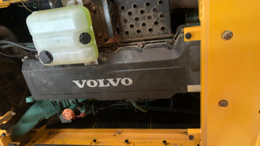 VOLVO EXCAVATOR EC380DL - (EV380-002) – Multi Ways